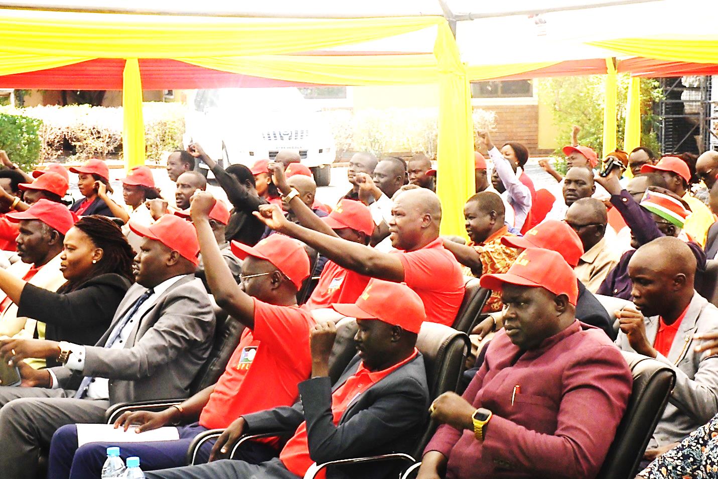 Massive defection to SPLM as polls approach – One Citizen Daily Newspaper