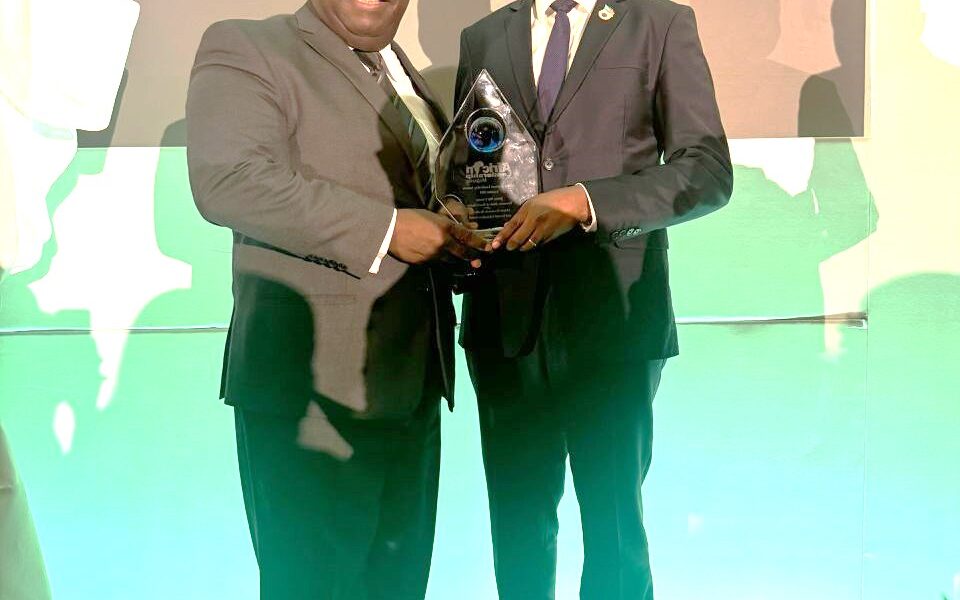 Mixed reactions as Central Bank governor wins continental Award – One ...